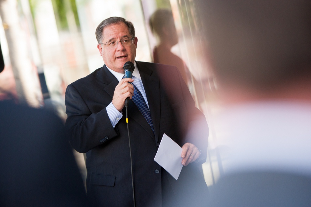 CENTER NAMES CURTIS CEO